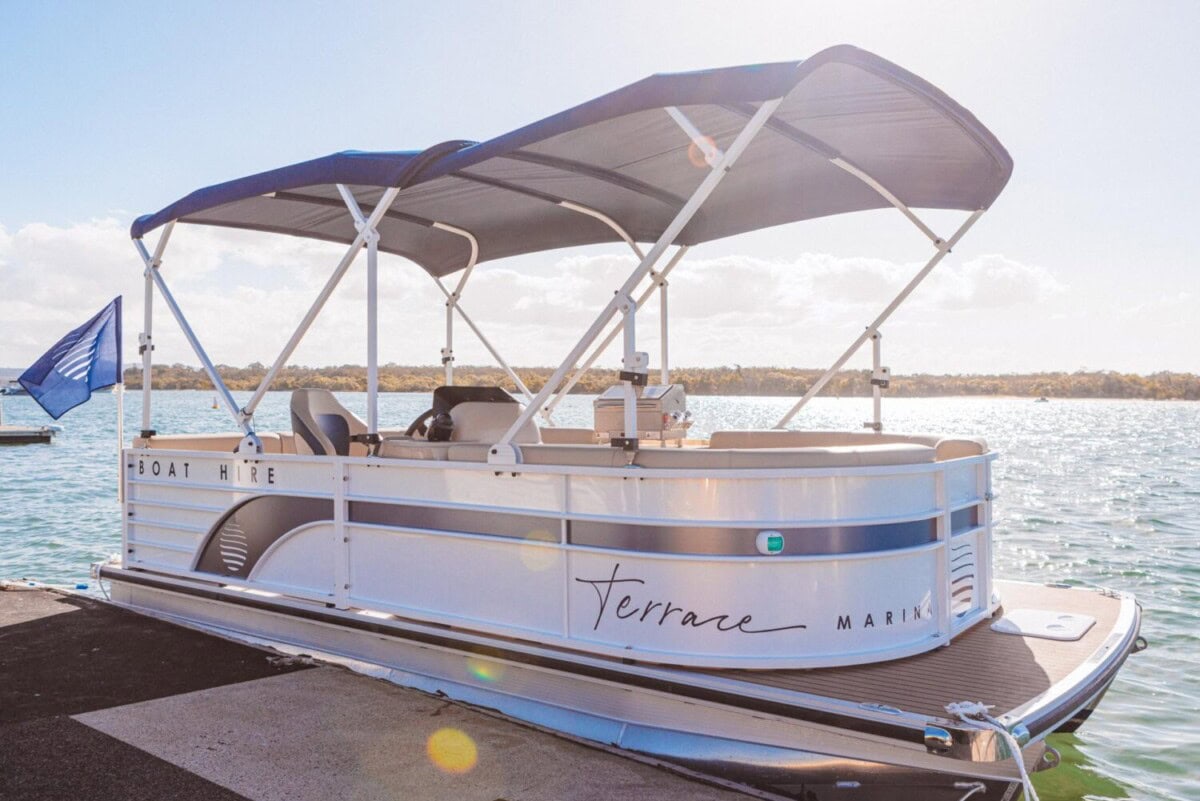 8 Person Luxury Noosa River Cruise Pontoon with BBQ - Noosa Boat Hire
