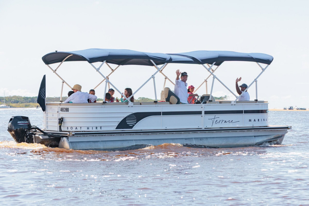 12 Person Platinum Noosa River Cruise Pontoon with BBQ - Noosa Boat Hire